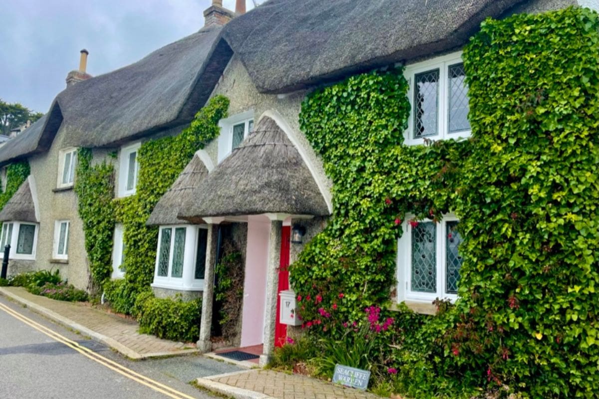 Best Time to Visit Cornwall: By Season, Weather, & Costs - Road Trip ...