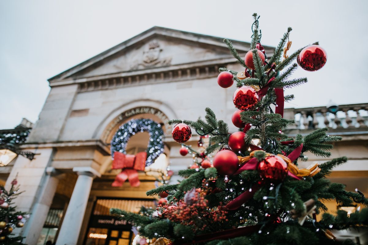 15 Festive Things To Do When Visiting London In The Winter - Road Trip ...